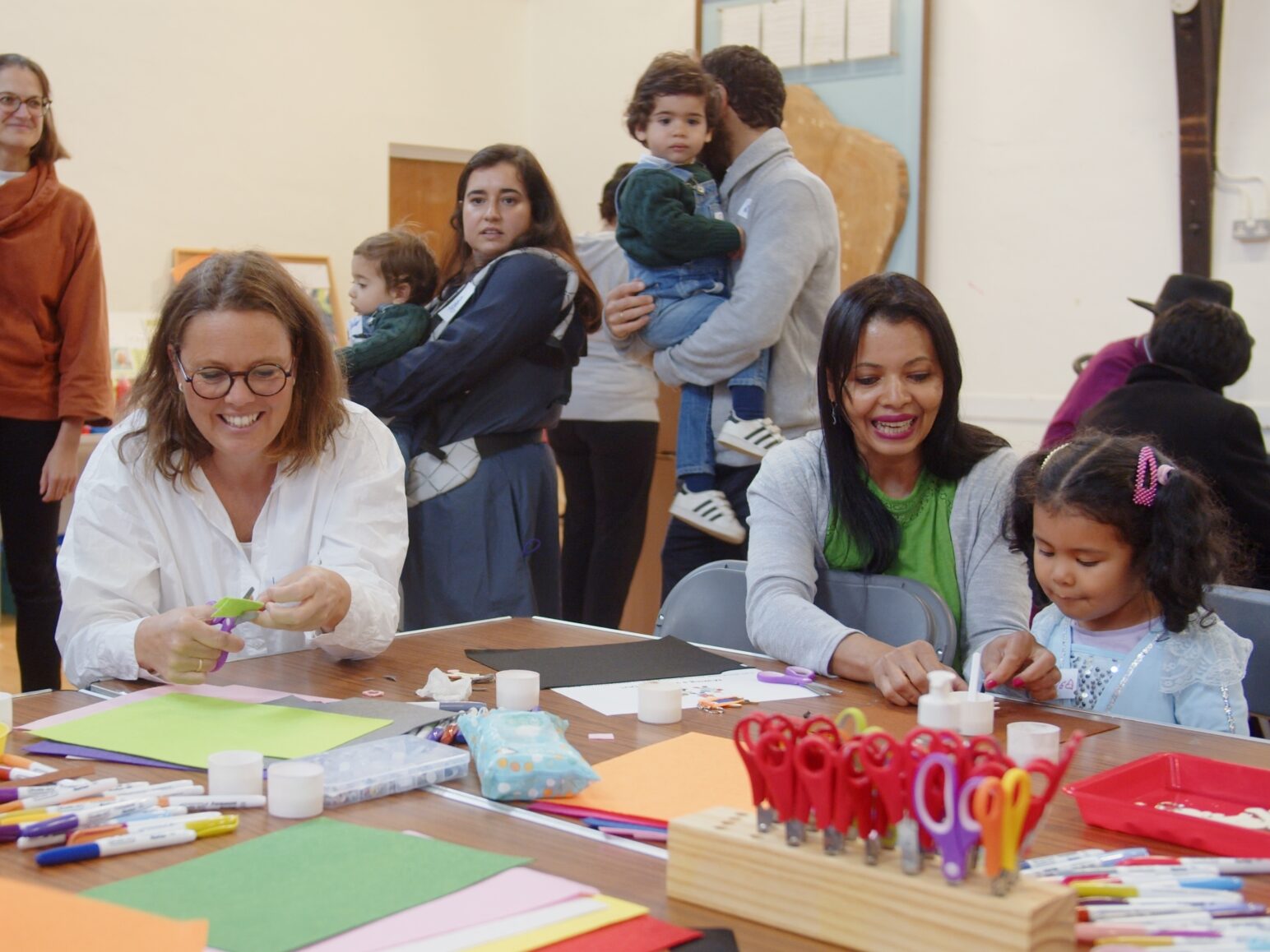 What is Messy Church? - Messy Church : Messy Church