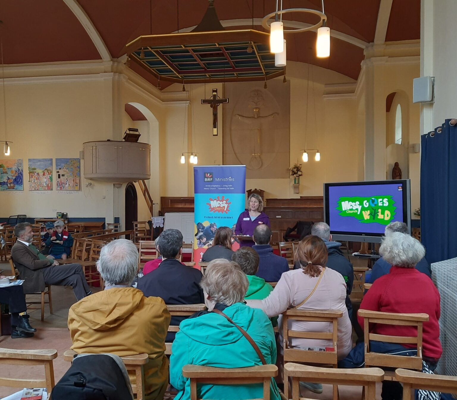 Wild in Oxfordshire! - Messy Church : Messy Church